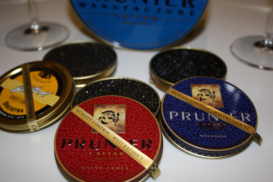 Caviar House et Prunier, boutique et sea food bar