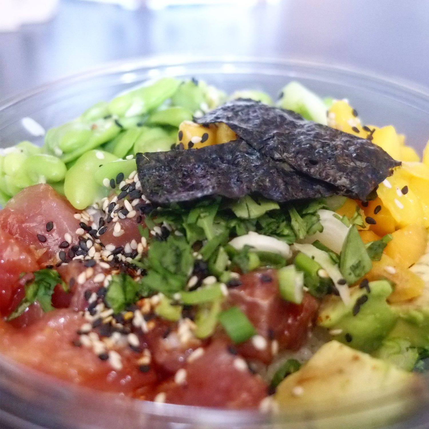 La pokeroad à Genève: le meilleur des poke bowls de la ville.